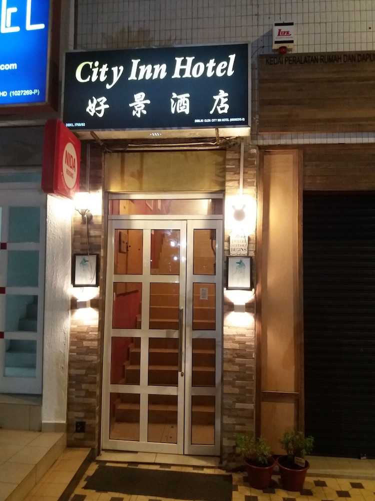 This hotel is next to mrt pasar seni station Reviews, Deals & Photos ...