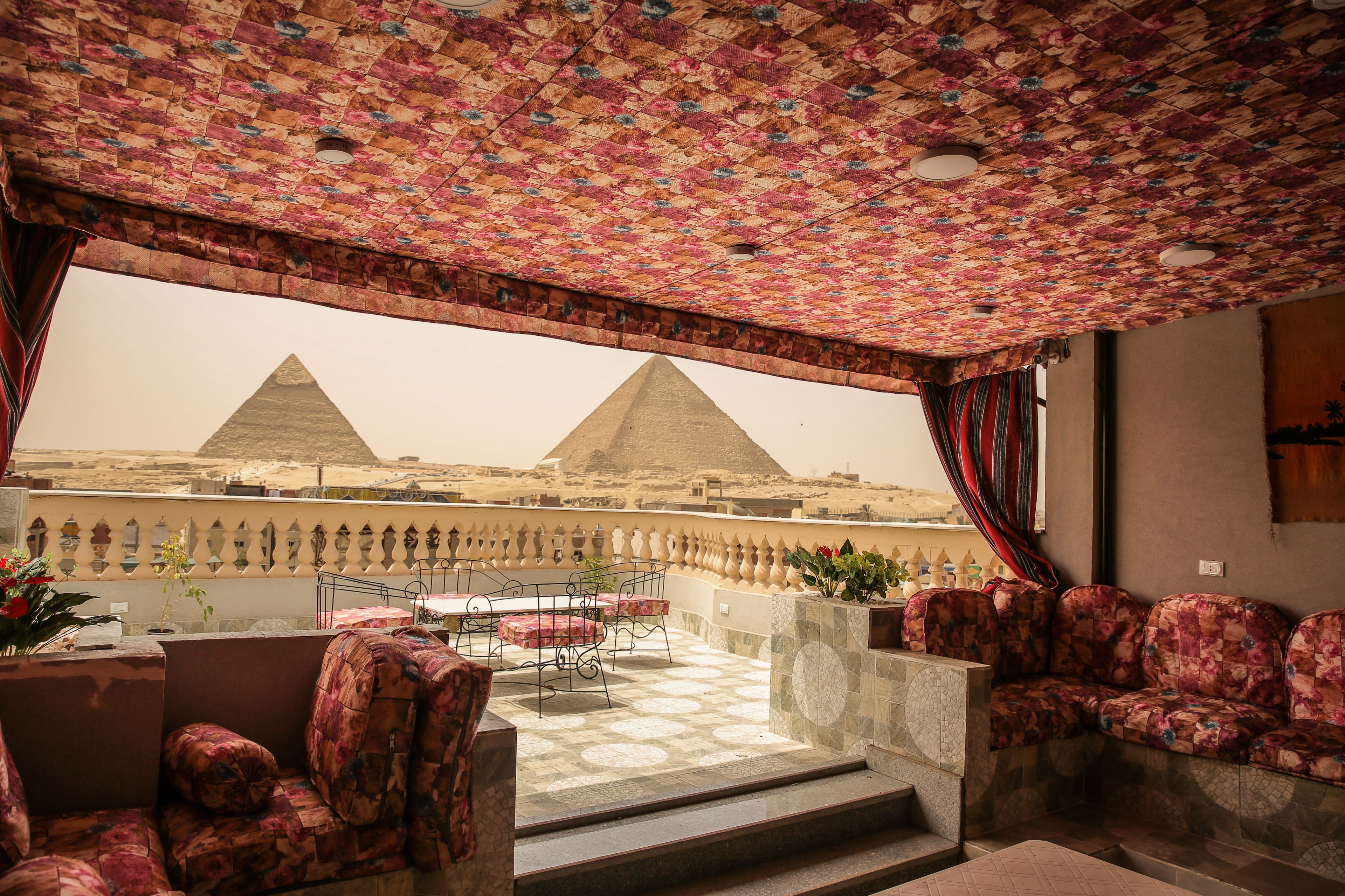 Great Pyramid Inn: 2023 Pictures, Reviews, Prices & Deals | Expedia.ca