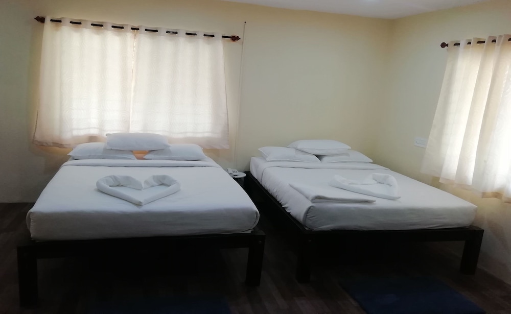 Amegundi Resort: AU$114 Deals & Reviews (Kanakapura, IND) | Wotif