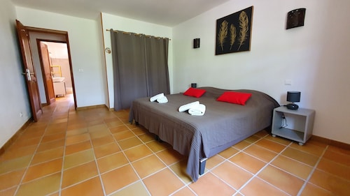 Villa 2 Chambres - Aéroport de Figari-Sud-Corse (FSC)