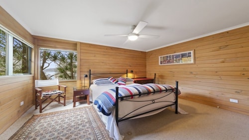Best Sea Views!
*Ask About 3 Nts For 2 Special! - Central Coast