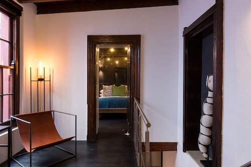 Stunning Tranquil Home | Explorers Haven | Cpt - Camps Bay