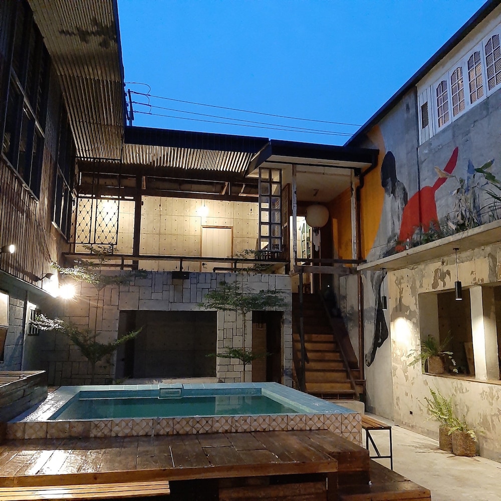 The Flying Fish Hostel Cebu in Cebu | Best Rates & Deals on Orbitz