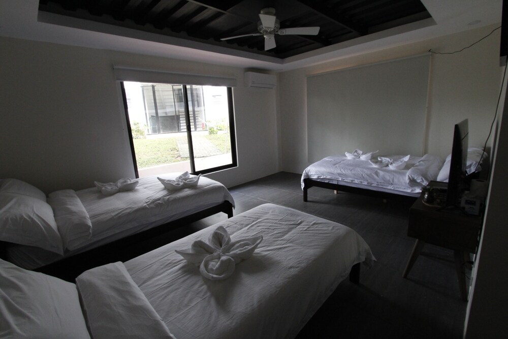 Bituin sa Tala in Orani | Best Rates & Deals on Orbitz