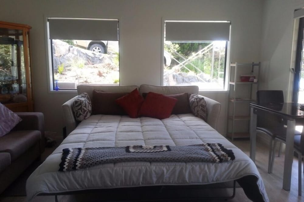 Stunning location at Little Munro Bay Whangarei Heads - Whangarei Heads ...