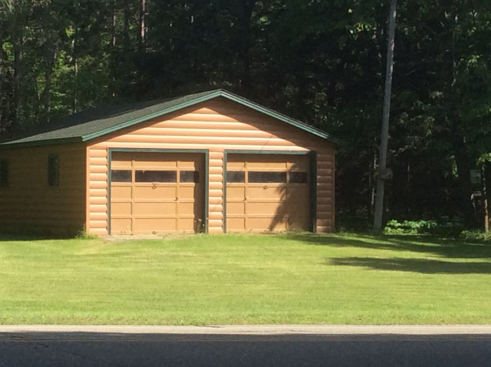 Family and pet friendly three bedroom home on Third Crow Wing Lake ...