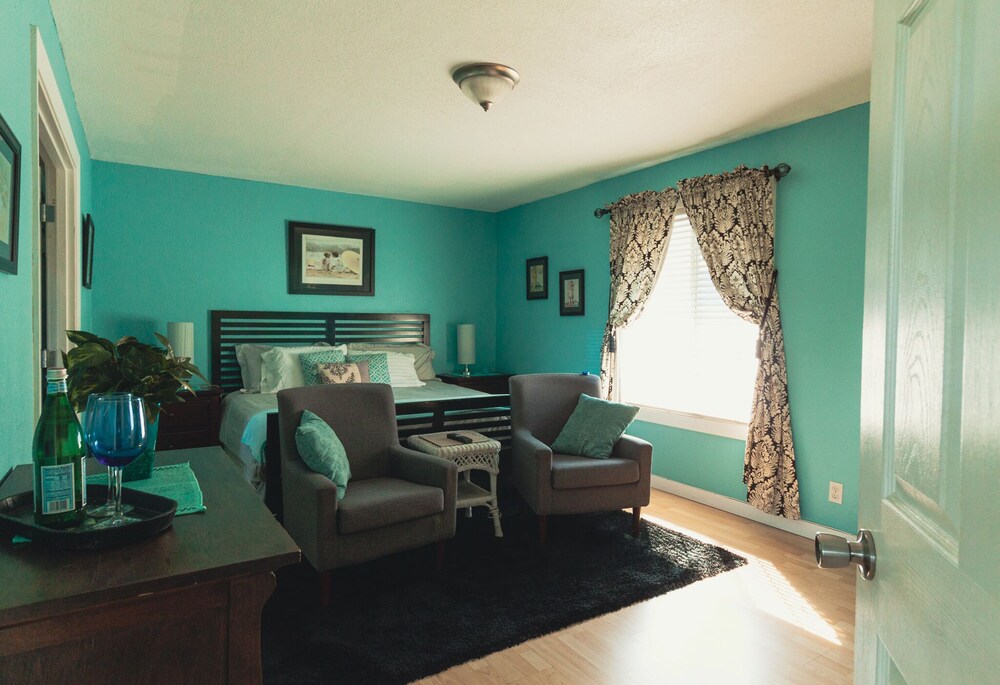 Betsy Pease Suite on BNB Reviews, Deals & Photos 2026 - Vrbo