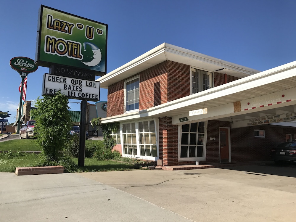 Lazy U Motel, Rapid City: $149 Room Prices & Reviews | Travelocity