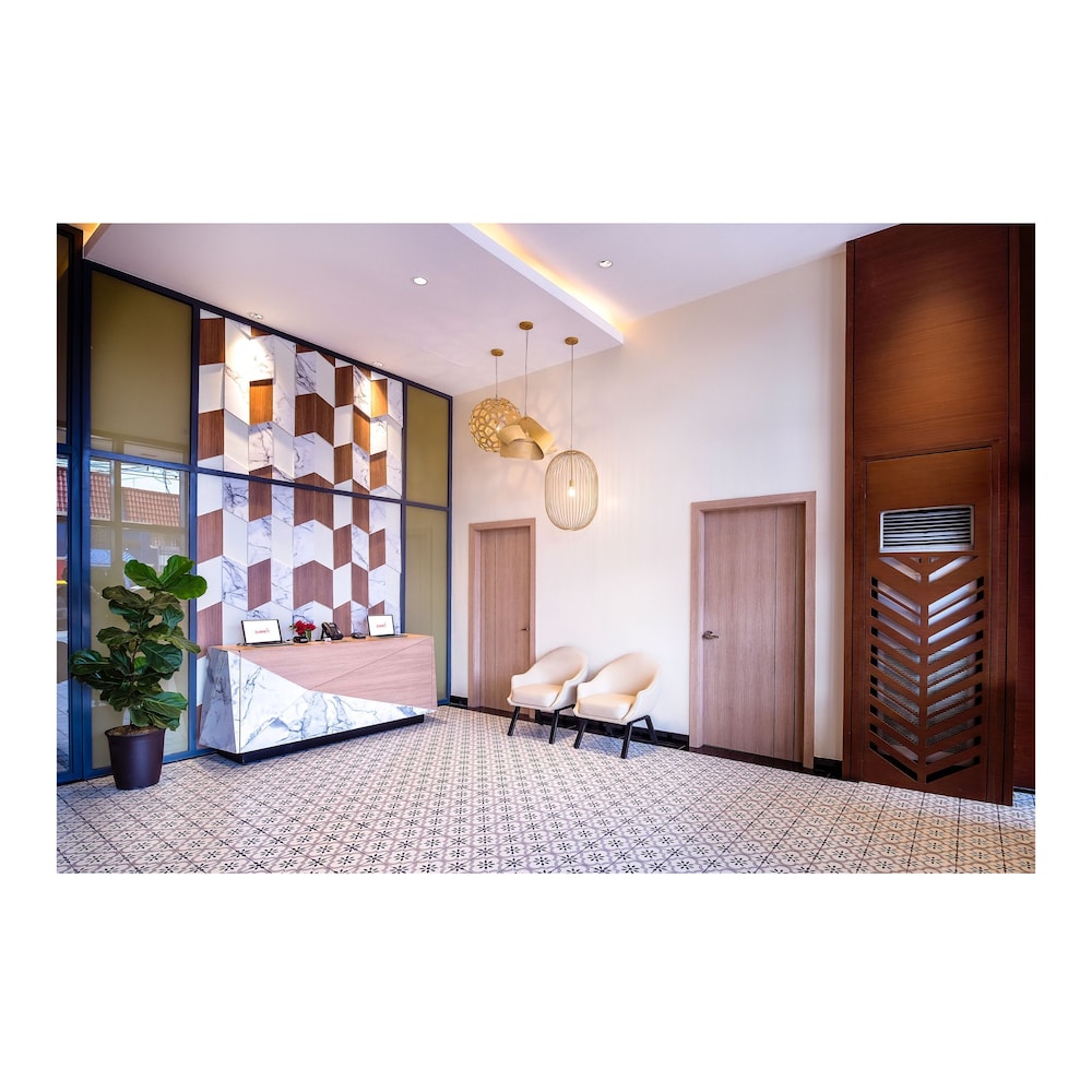 Summit Hotel Greenhills in Manila | Best Rates & Deals on Orbitz