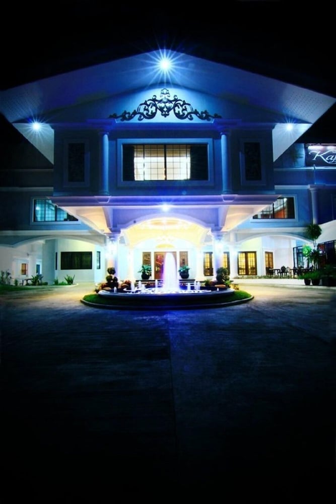 Room Deals for Kapis Mansions Hotel, Roxas City starting at $56 | Hotwire