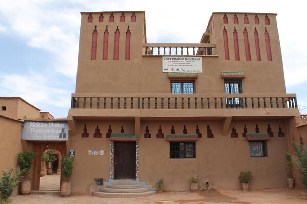 Panoramique Chez Brahim en Ait Ben Hadu - Hotels.com