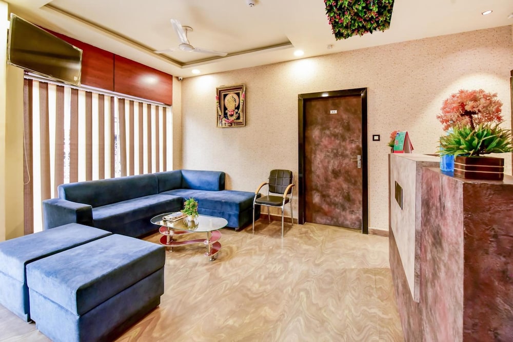 Hotel Frontier Royal: Deals & Reviews (Kota, IND) | Wotif