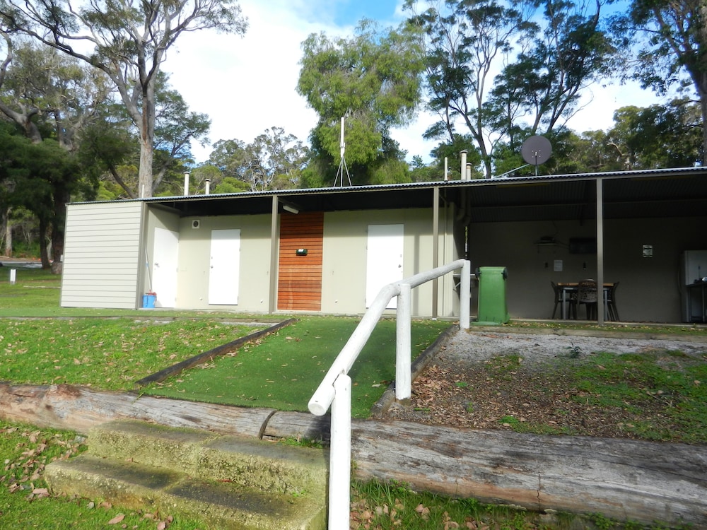 Walpole Rest Point Caravan Park, Australia | Australian Accommodation