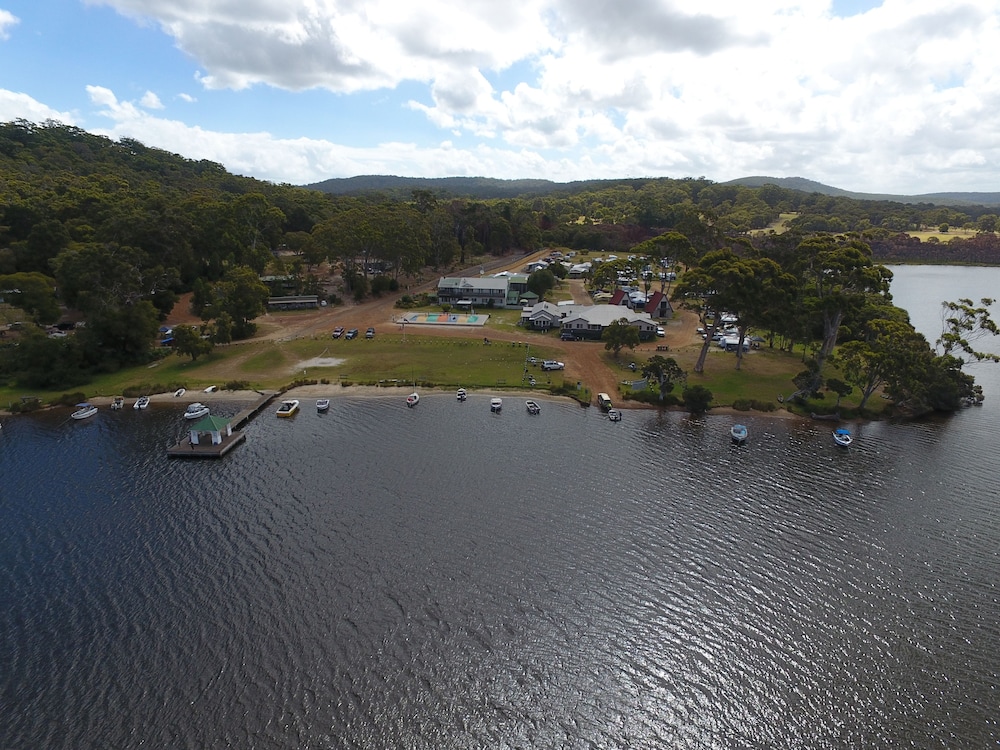 Walpole Rest Point Caravan Park, Australia | Australian Accommodation
