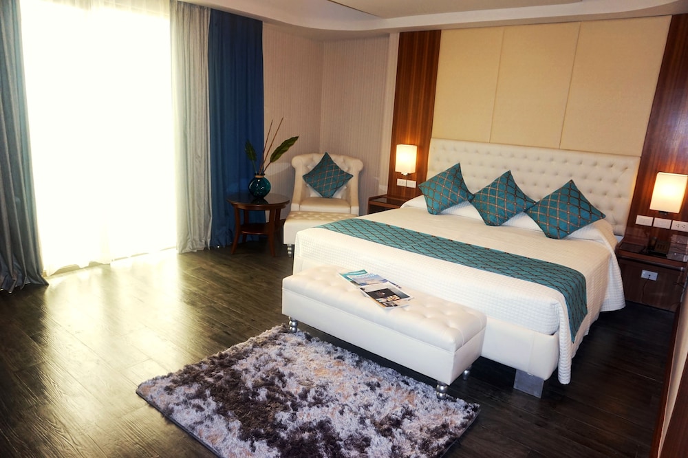 Central Park Reef Resort: AU$110 Deals & Reviews (Olongapo, PHL) | Wotif