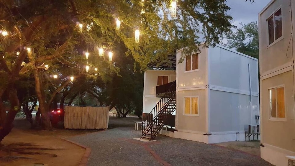 Samba Bluewater Resort in Olongapo | Best Rates & Deals on Orbitz