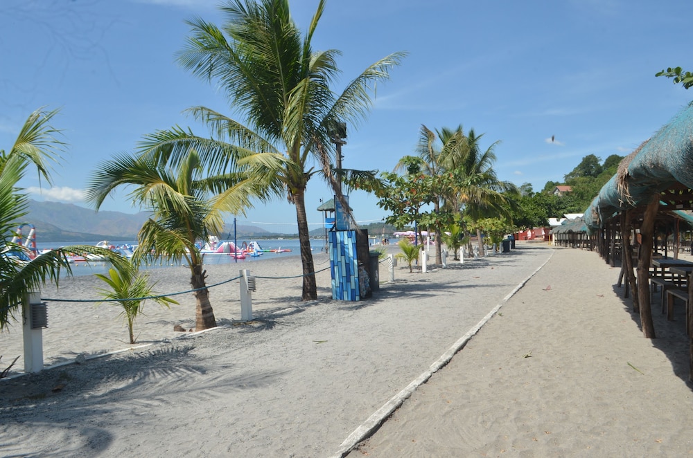 Samba Bluewater Resort in Olongapo | Best Rates & Deals on Orbitz