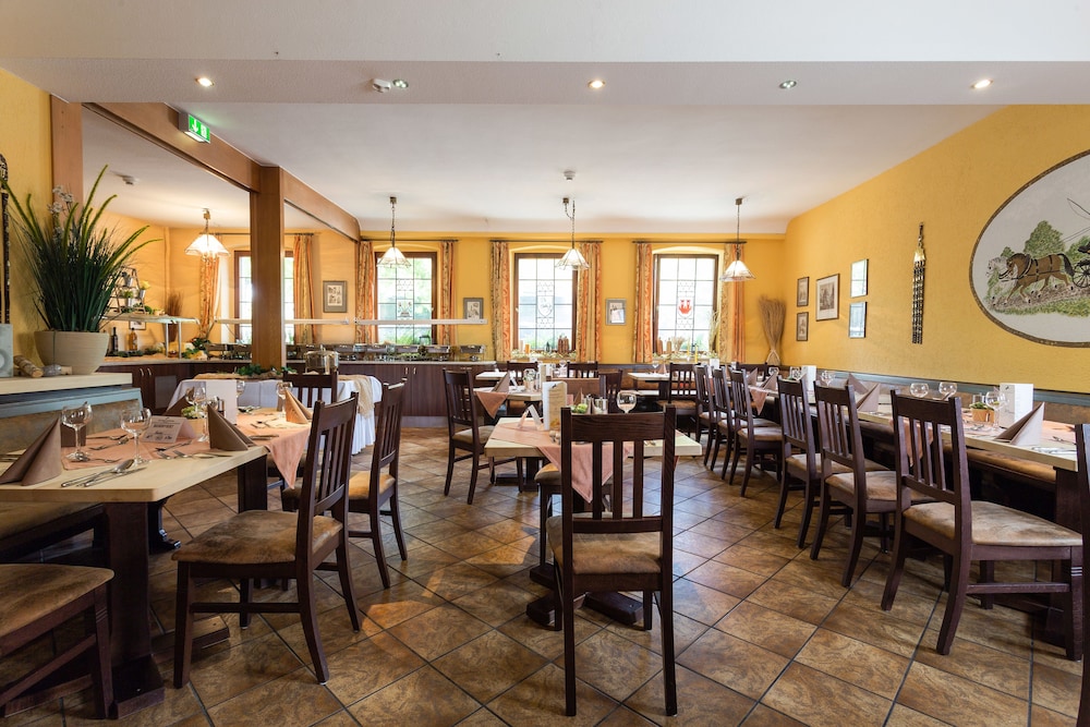 Hotel Rappen Rothenburg ob der Tauber in Rothenburg ob der Tauber ...