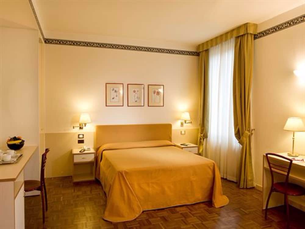 Hotel Fonte Boiola: AU$275 Deals & Reviews (Sirmione, ITA) | Wotif
