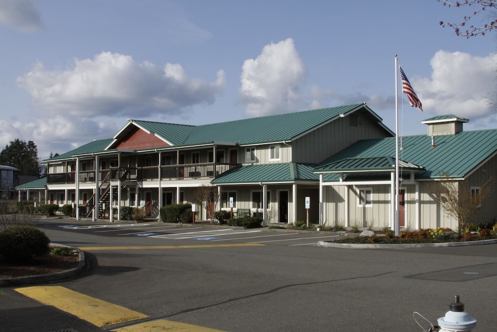 Prairie Hotel in Yelm | Best Rates & Deals on Orbitz
