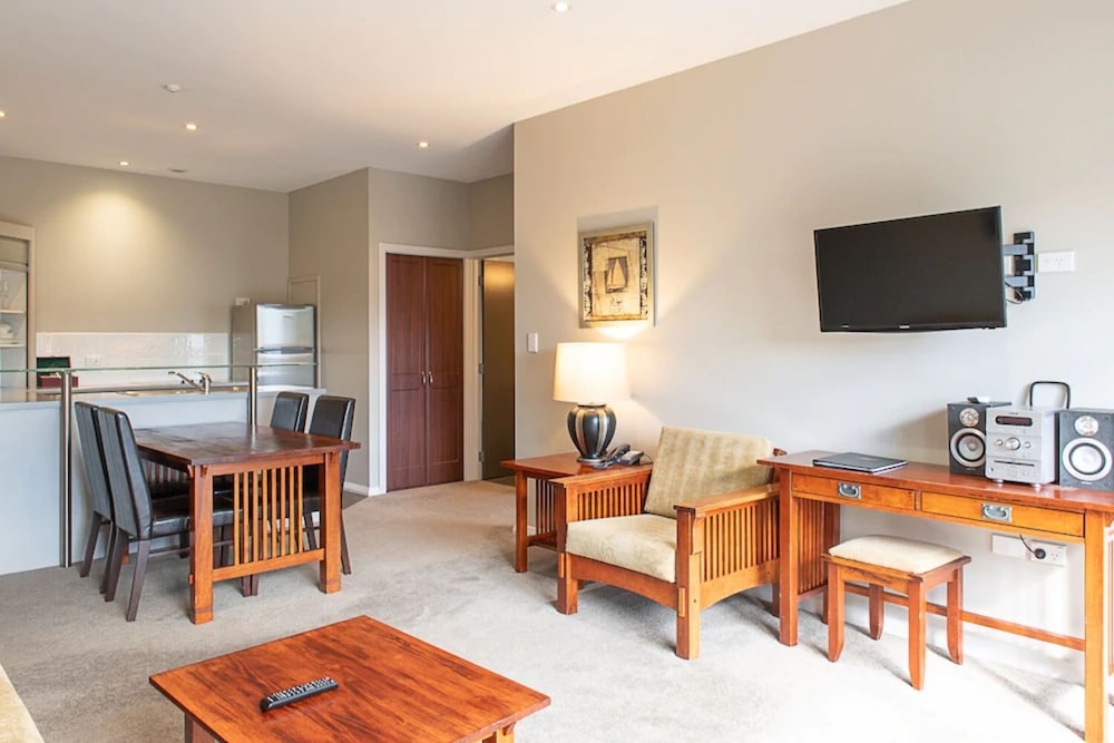 Portside Hotel: AU$175 Deals & Reviews (Gisborne, NZL) | Wotif