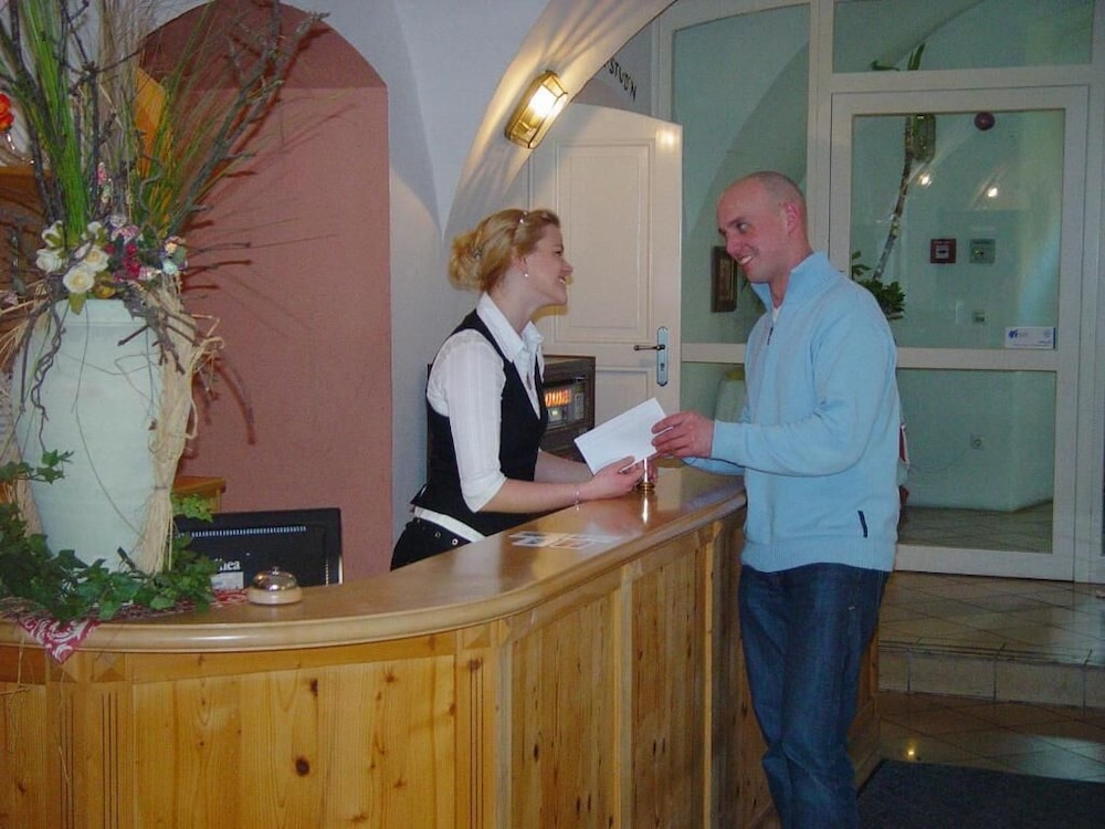 Hotel Schwarzacher Hof i Schwarzach : priser & recensioner hos mrjet.se