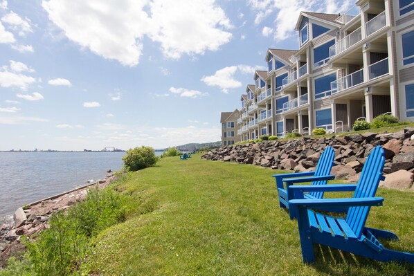 Book Beacon Pointe on Lake Superior in Duluth | Hotels.com