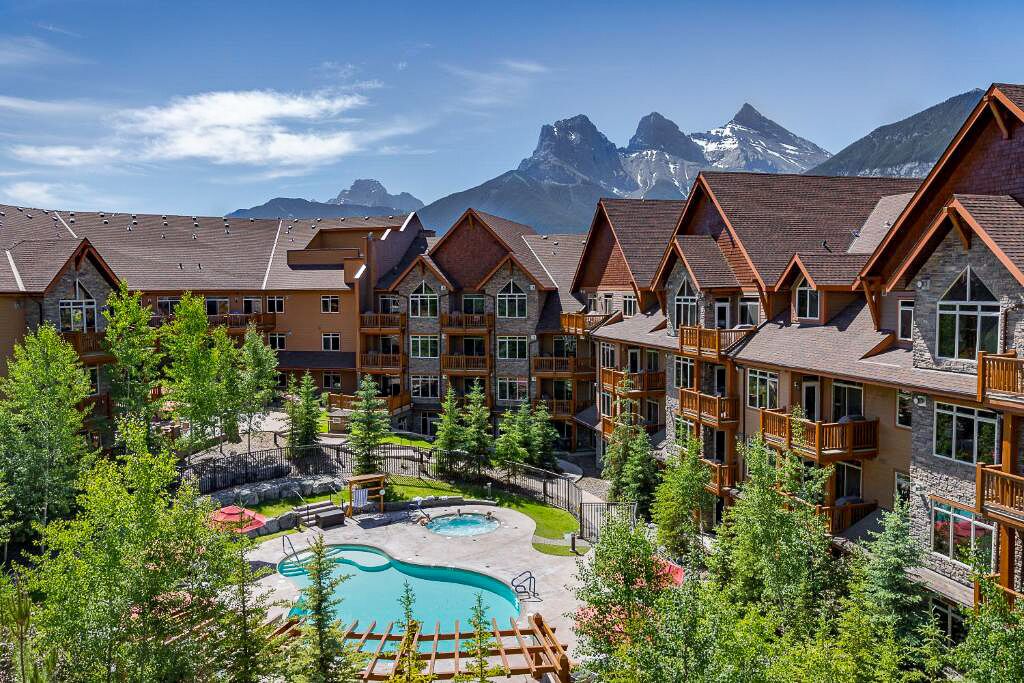 The Rimrock Resort Hotel: 2022 Room Prices, Deals & Reviews | Expedia.com