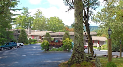 The 10 Best Hotels in Highlands, North Carolina $66 for 2019 | Expedia