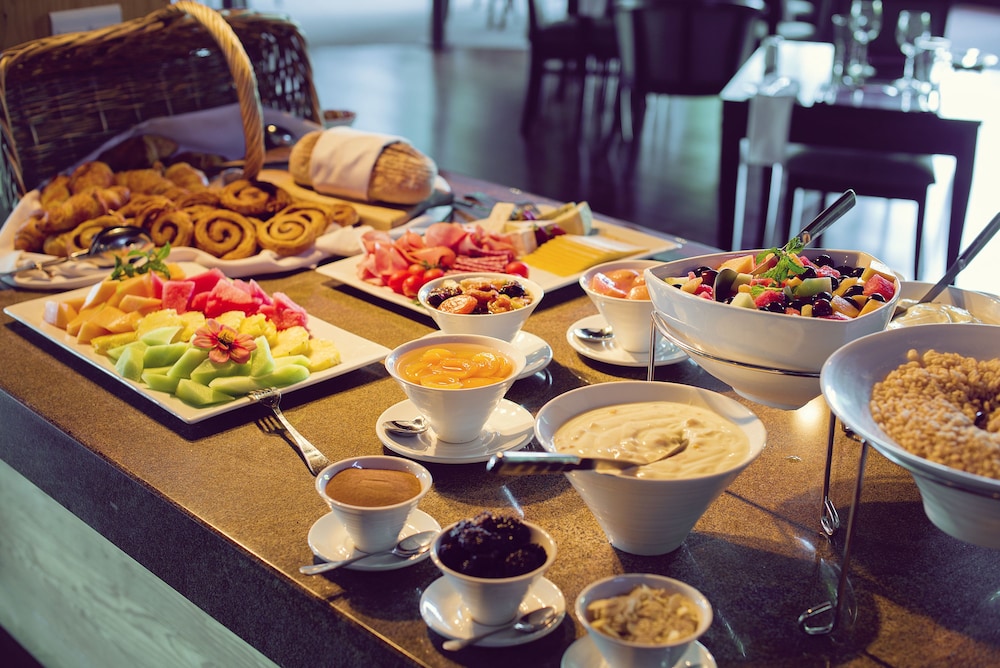 Premier Hotel OR Tambo in Johannesburg | Best Rates & Deals on Orbitz