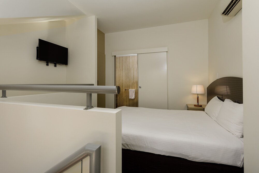 The Waterloo Bay Hotel: AU$122 Deals & Reviews (Brisbane, AUS) | Wotif