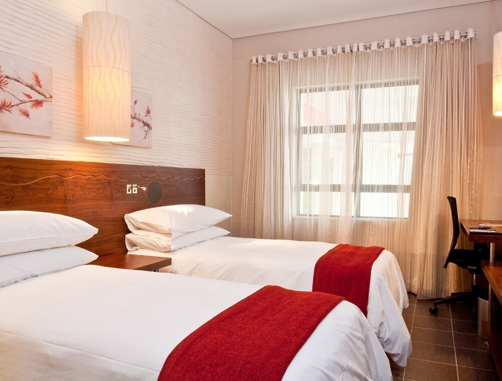 Peermont Metcourt Hotel at Umfolozi in Empangeni | Best Rates & Deals ...