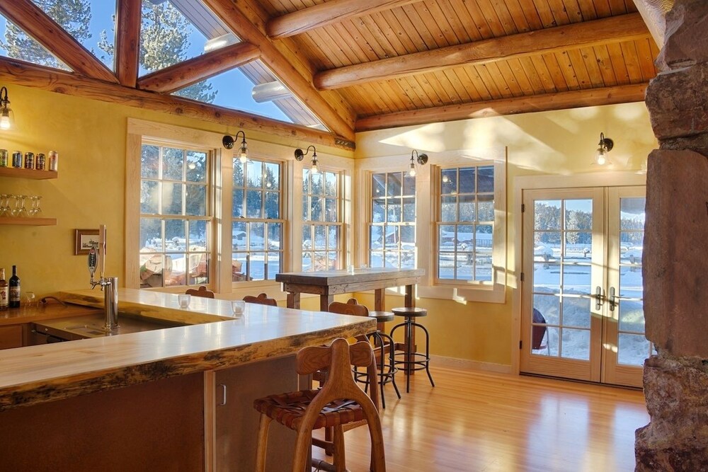 Turpin Meadow Ranch in Moran | Best Rates & Deals on Orbitz