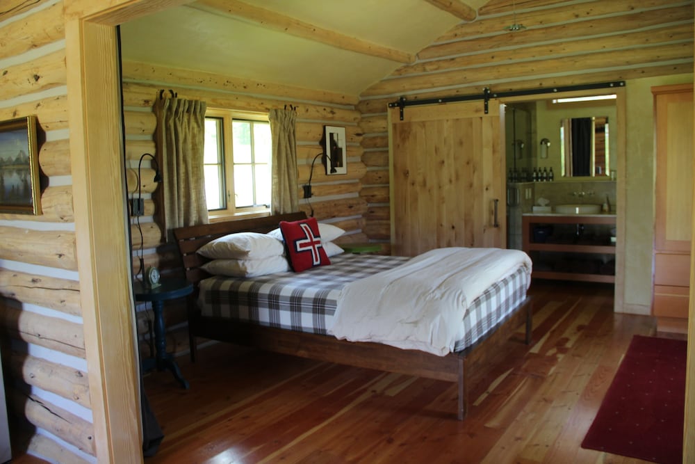 Turpin Meadow Ranch in Moran | Best Rates & Deals on Orbitz