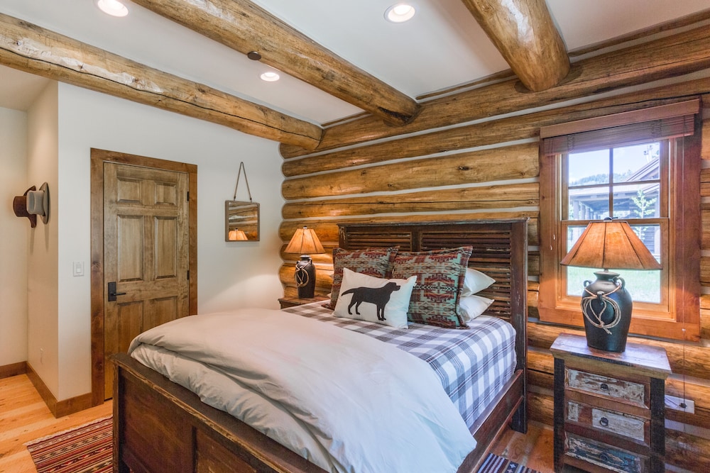 Turpin Meadow Ranch in Moran | Best Rates & Deals on Orbitz