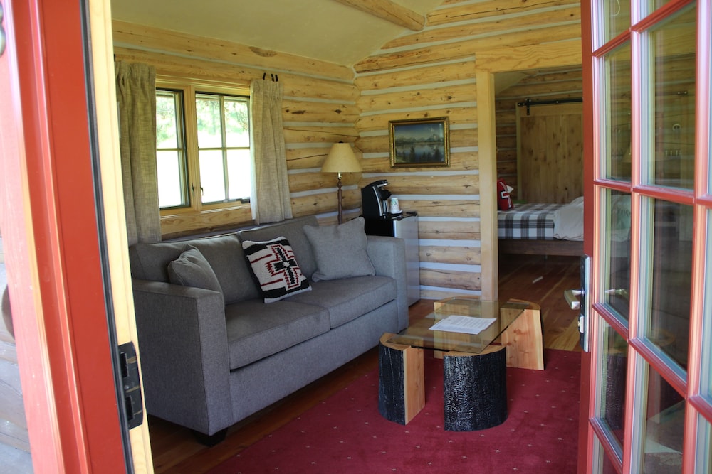 Turpin Meadow Ranch Deals & Reviews (Moran, USA) | Wotif