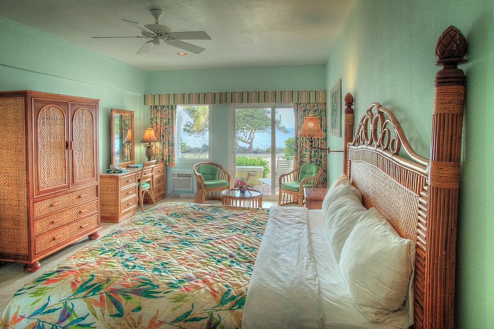 Tamarind Reef Resort Spa & Marina in Christiansted | Best Rates & Deals ...