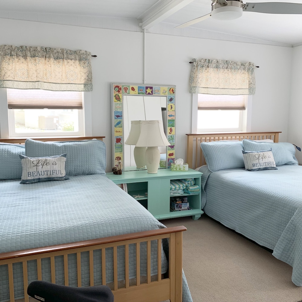 Best Location on Manasota Key, Cottage Sleeps 3, Kayaks and Wi-Fi ...