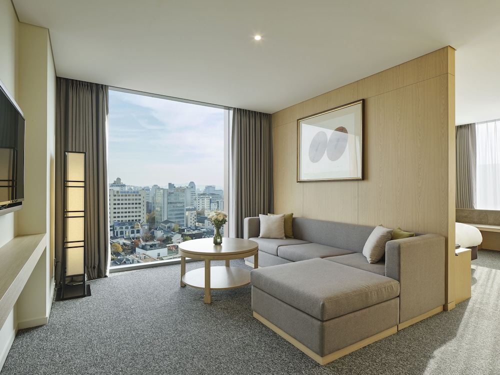 Nine Tree Premier Hotel Insadong in Seoul | Best Rates & Deals on Orbitz