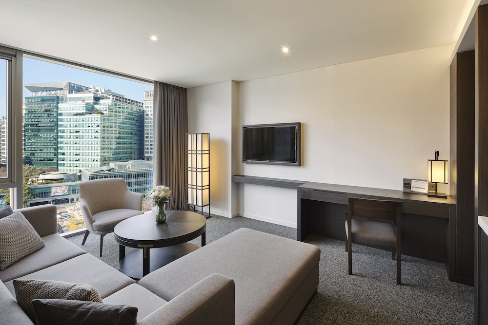 Nine Tree Premier Hotel Insadong in Seoul | Best Rates & Deals on Orbitz