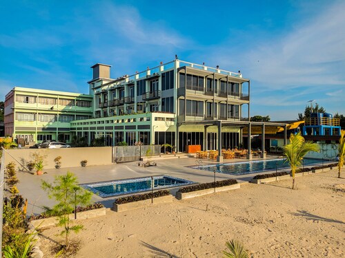 Visit Mangole: 2022 Travel Guide for Mangole, North Maluku | Expedia