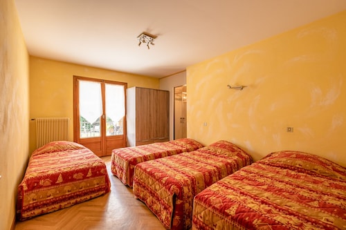 Appartement De 13 Personnes - Montriond