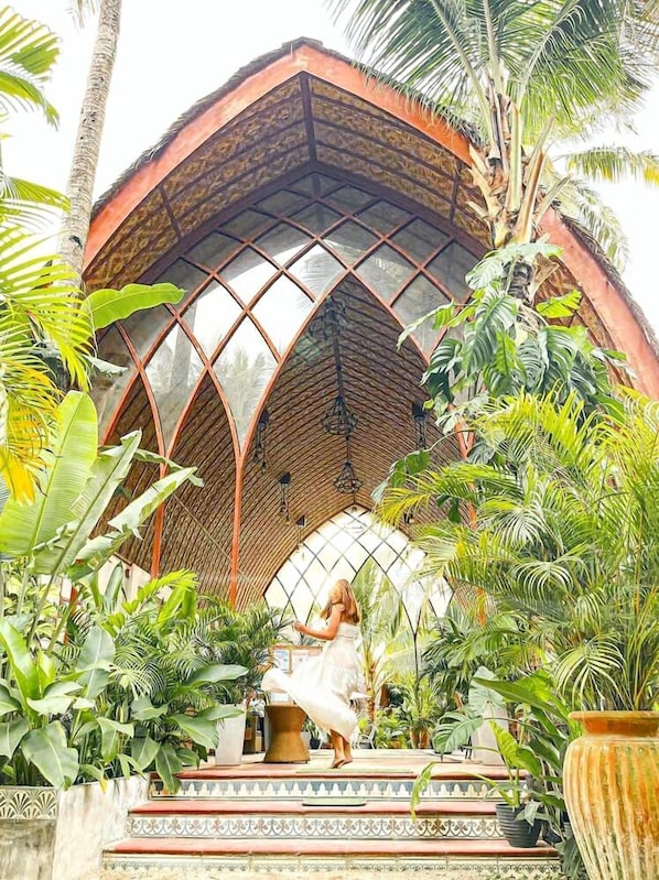 Book Tropical Temple Siargao in General Luna | Hoteles.com