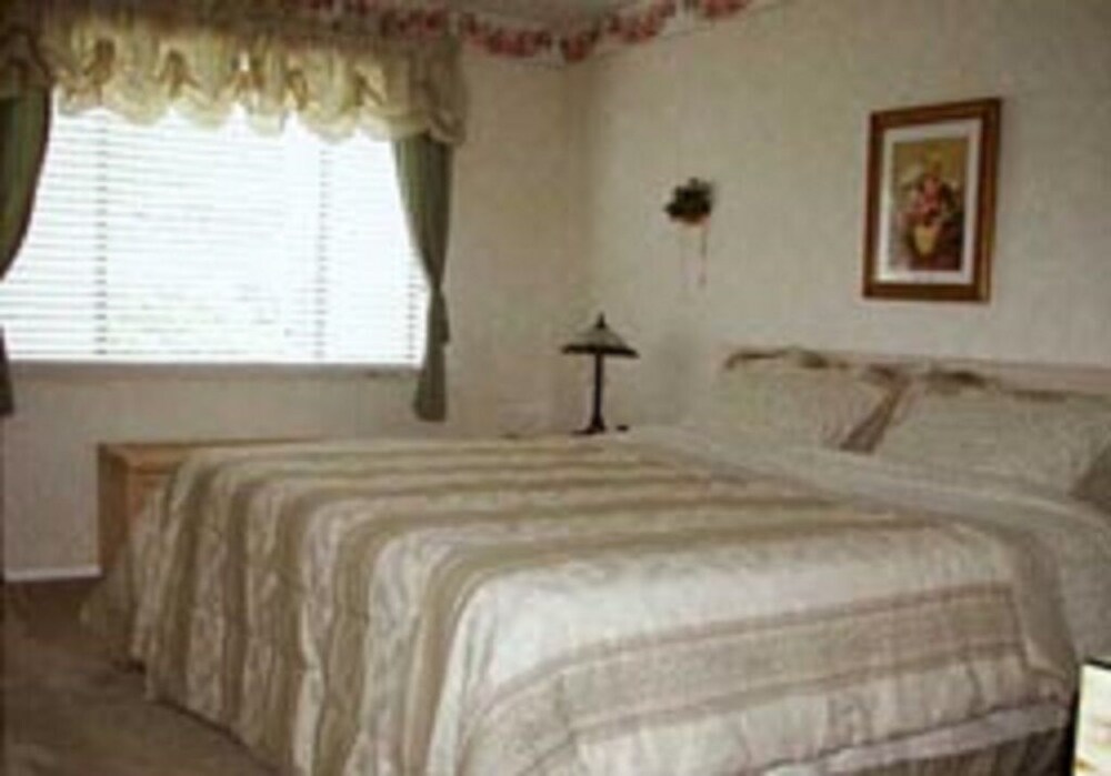 Castel Del Mare Condo for rent - Gulf Gate Estates | Vrbo