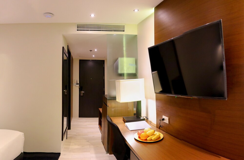 Coro Hotel: AU$89 Deals & Reviews (Manila, PHL) | Wotif