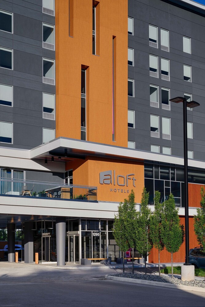 Aloft Columbus University District in Columbus | Best Rates & Deals on ...