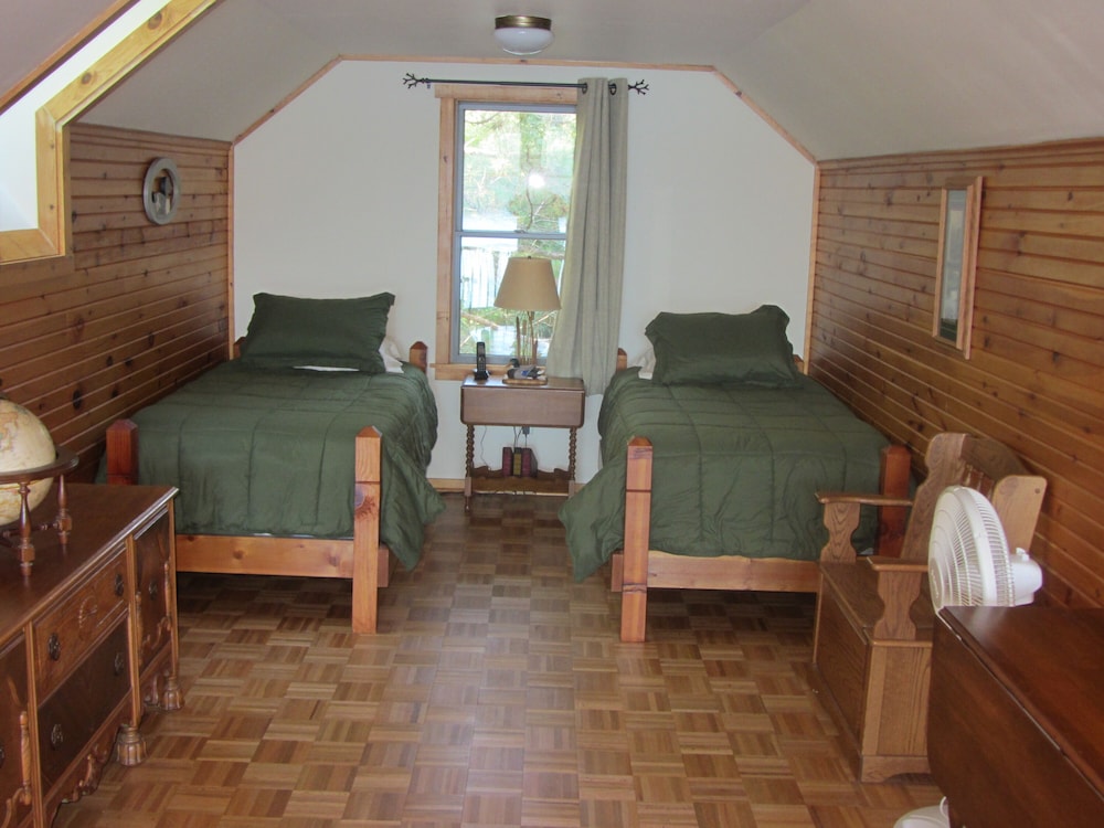 Cottage on Lake Minerva, Danbury, WI - Danbury | Vrbo