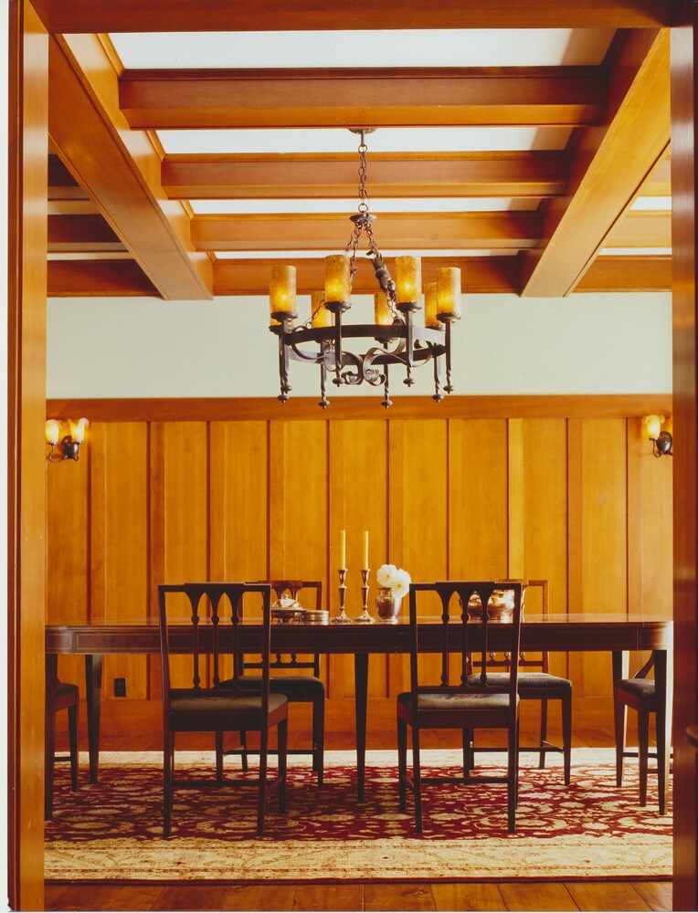 Amazing Ross Estate available for Summer Rental - Ross | Vrbo