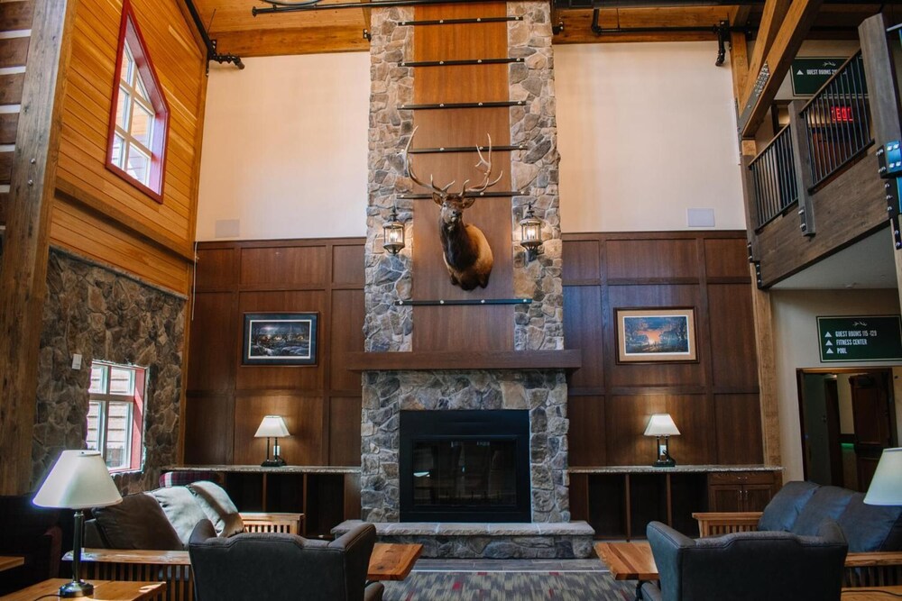 The Lodge at Mauston in Mauston | Best Rates & Deals on Orbitz