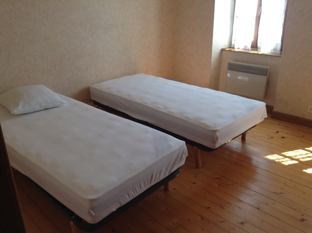 Seasonal rental in small quiet hamlet - Marat | Vrbo
